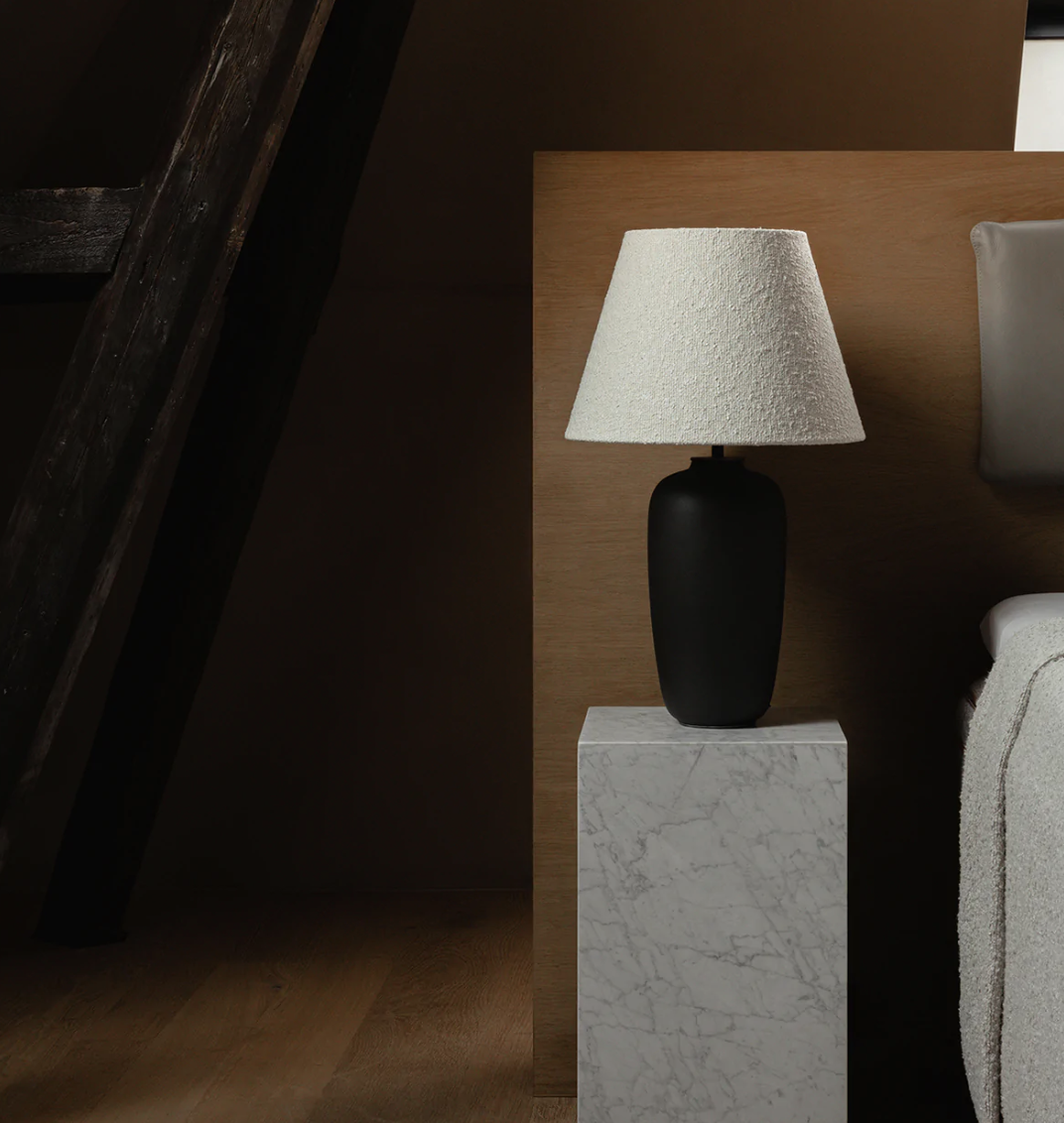 Arteficius | Torso Table Lamp, Menu