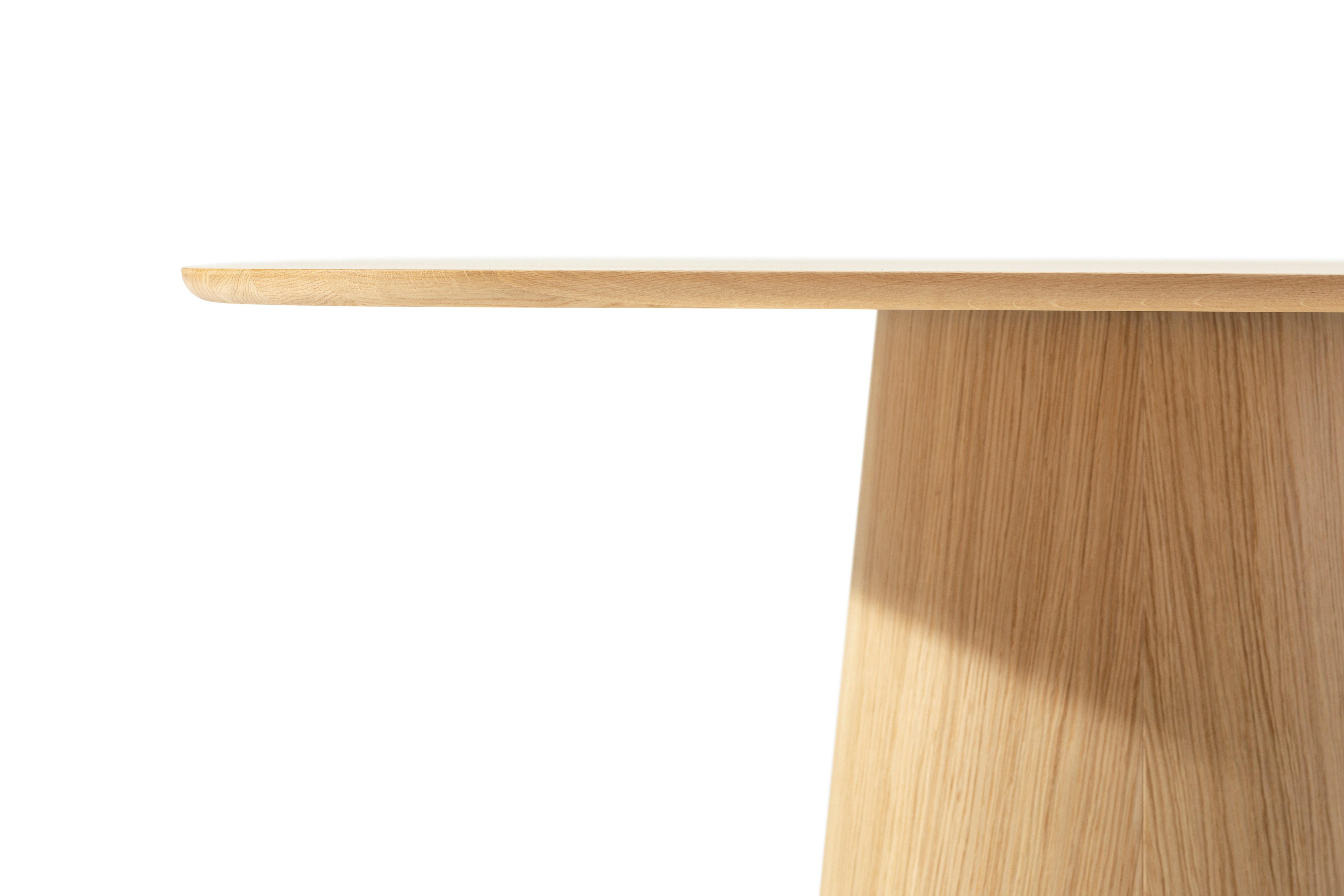 Arteficius | P.O.V. Table 421 462, TON